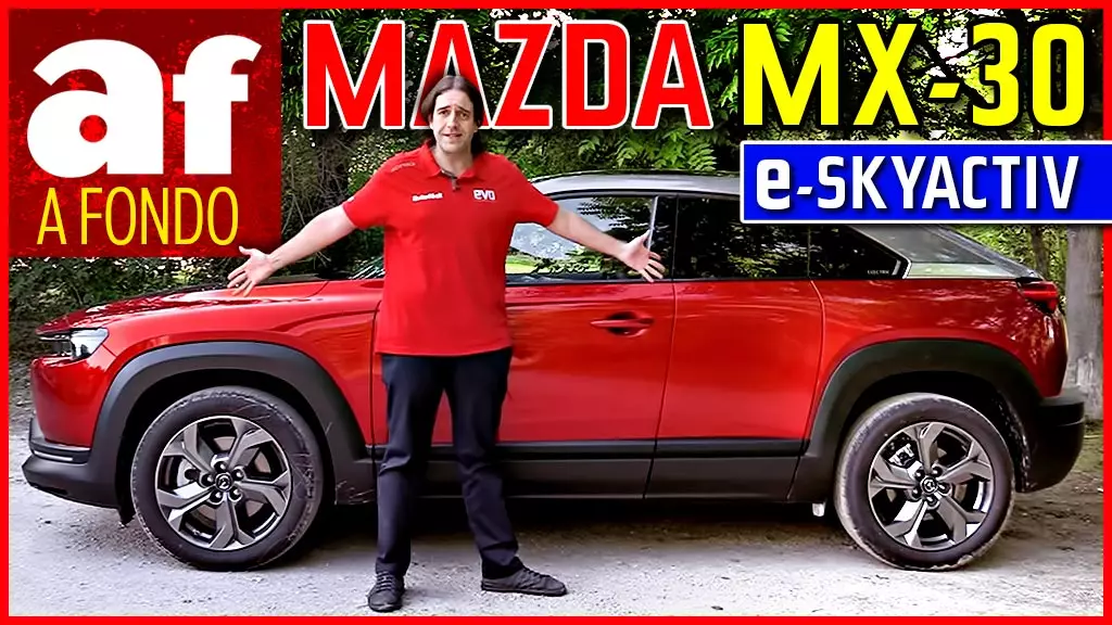 Video: Kumusta ang bag-ong 2020 Mazda MX-30?