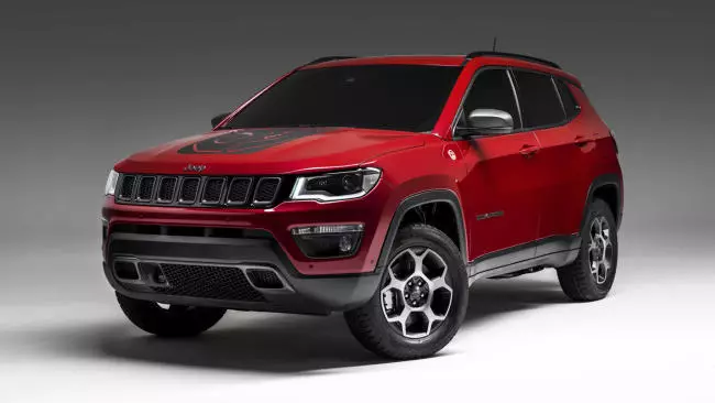 Jeep Compass و Renegade 4xe: هیبریدهای پلاگین هم همینطور