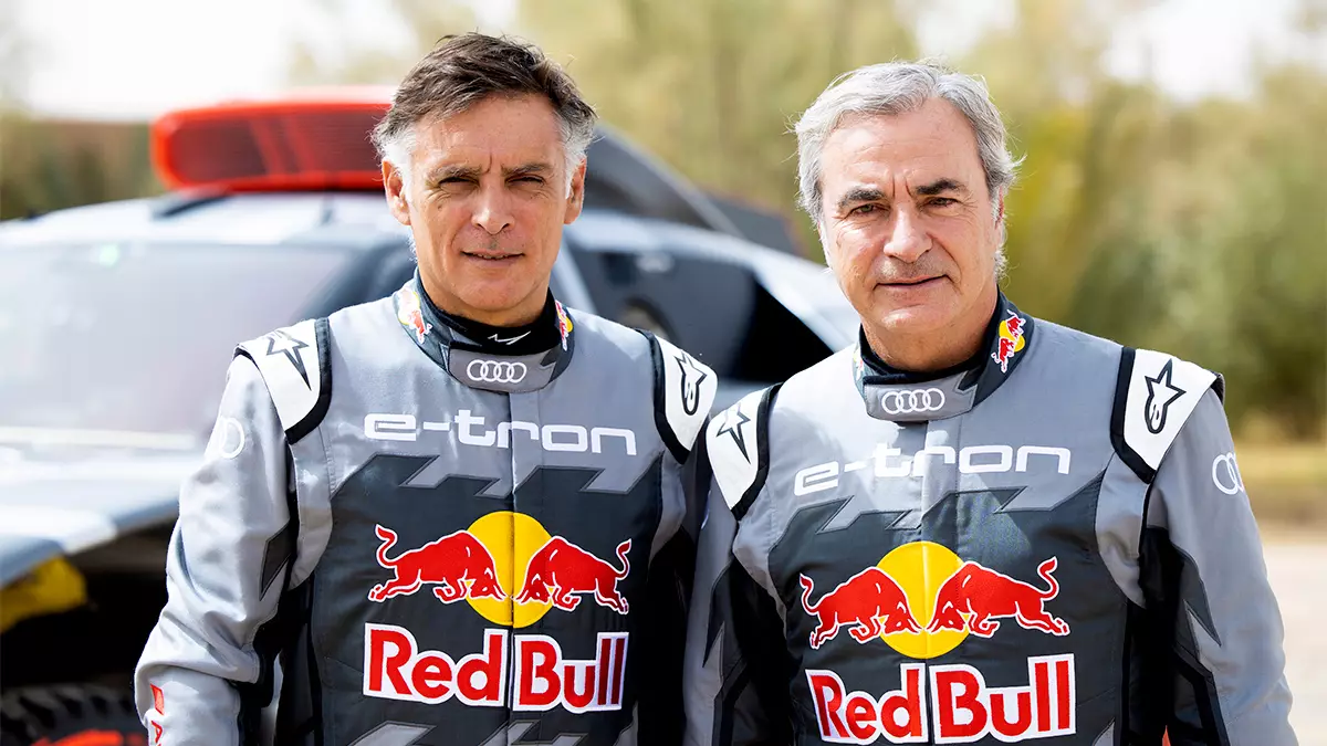 Lucas Cruz and Carlos Sainz Dakar 2022