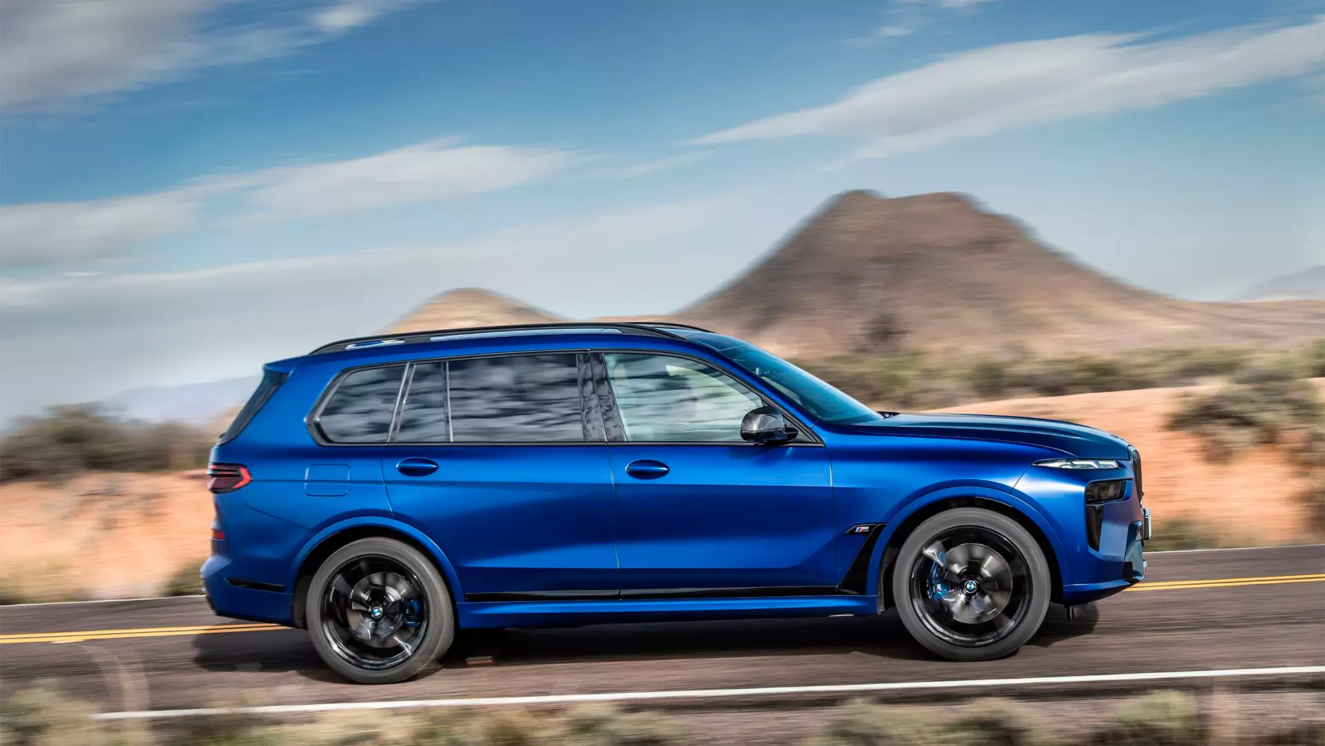 BMW X7 M60i profil