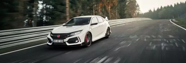 Honda Civic, Kia Stinger atanapi Volkswagen Arteon, mobil mana anu dipésér?