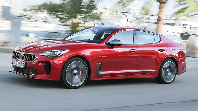 Kia Stinger Kab