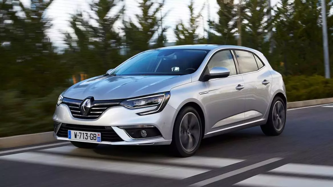 Renault Megane Limited +: kompakt seqmentdə çevriliş