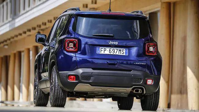 Jeep Renegade að aftan