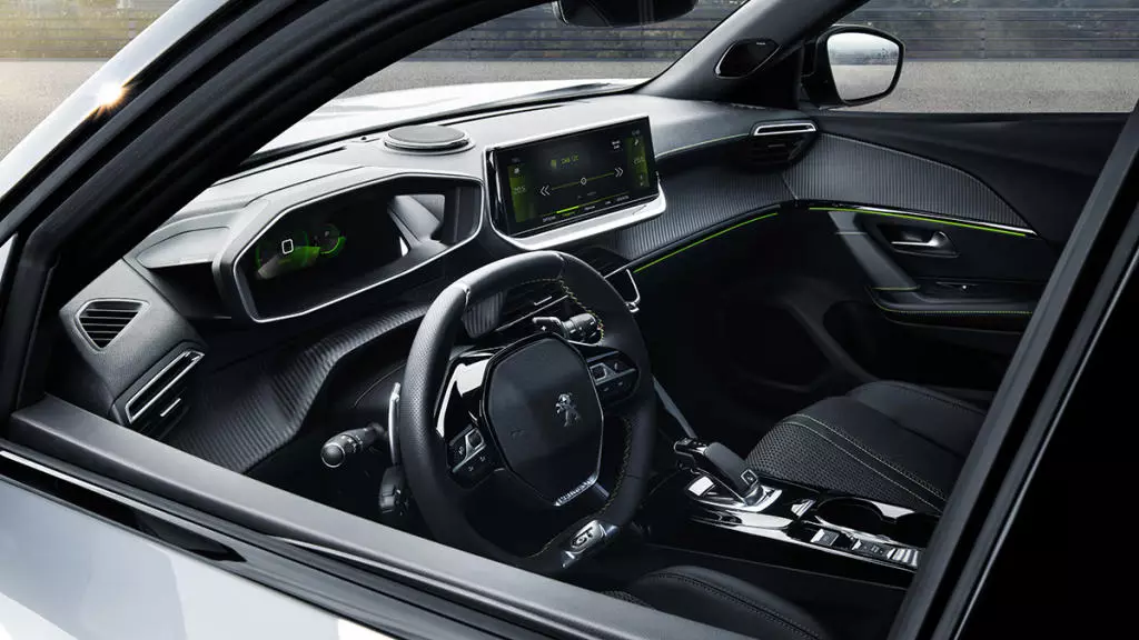 Peugeot 2008 GT Line interior