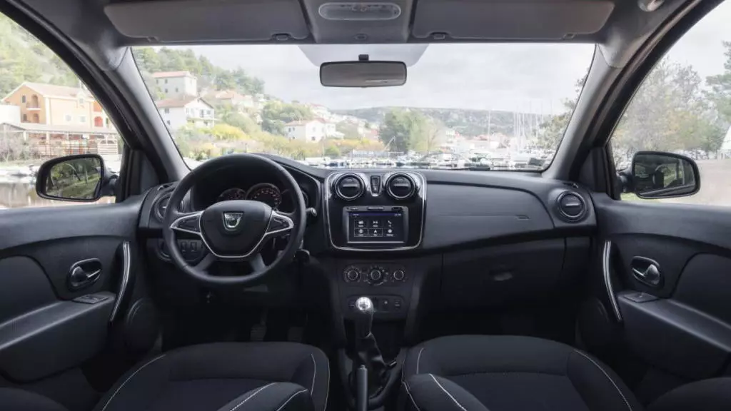 Dacia Sandero'nun iç mekanı