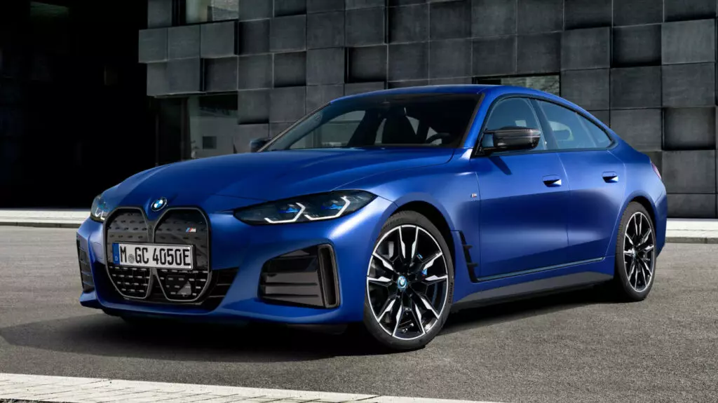 BMW cusub i4 M50