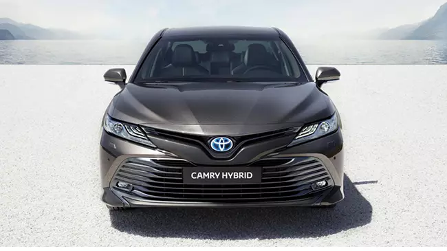 តូយ៉ូតា camry