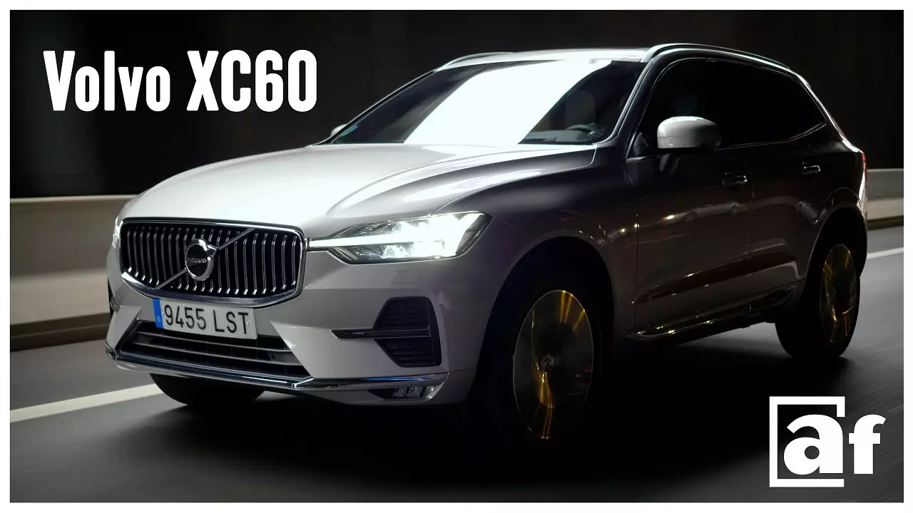 Fiidiyowga Volvo XC60 B4 2022: naaftada, qaali iyo xiisa leh