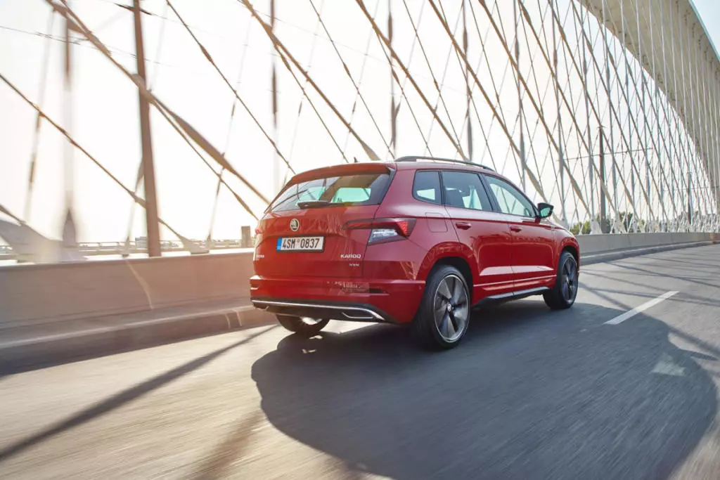 i-skoda karoq sportline 25g