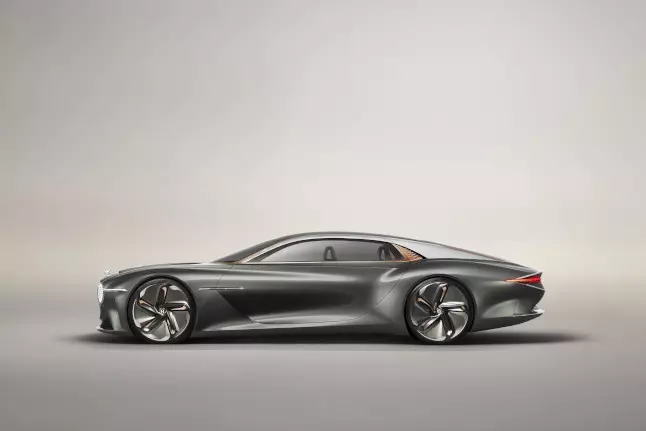 Bentley EXP 100 GT: zo stelt het Britse bedrijf zich de GT van de toekomst voor 12699_2