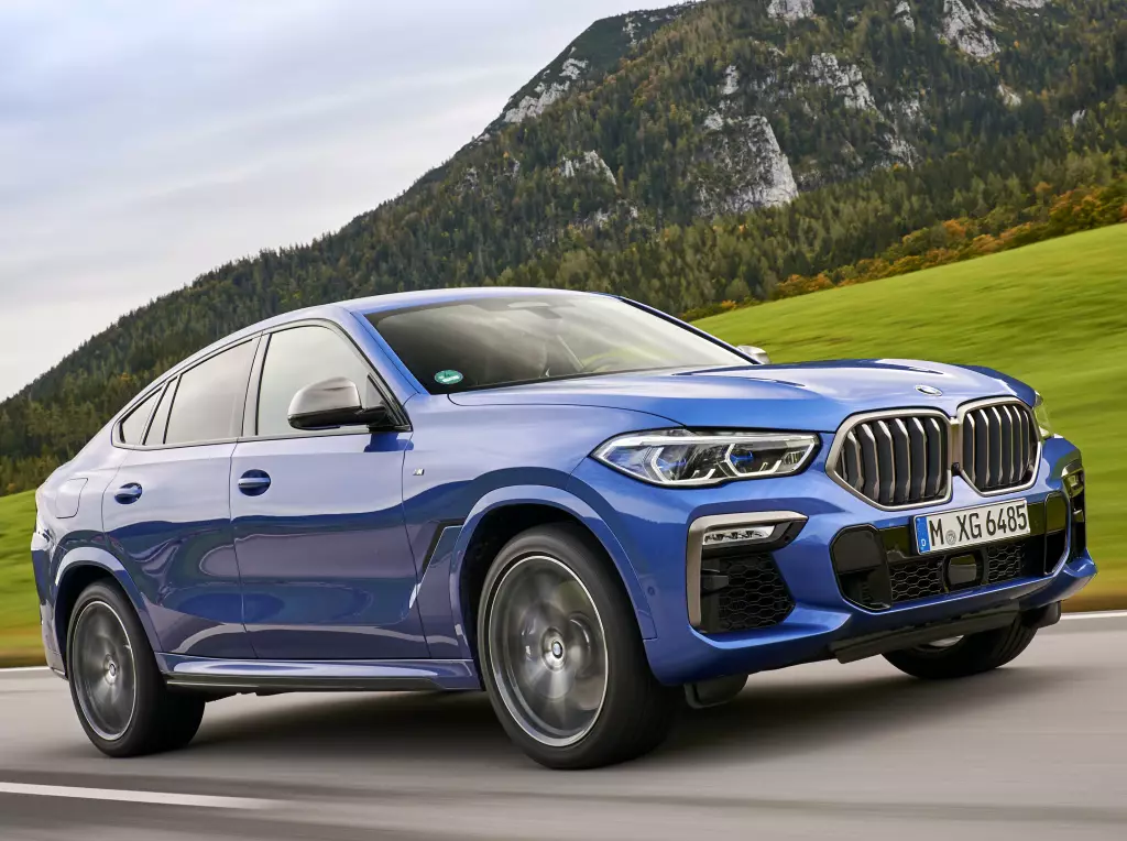 BMW X6 M50i: Fitsapana voalohany 13123_1