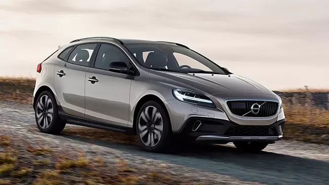 Volvo V40 አገር አቋራጭ