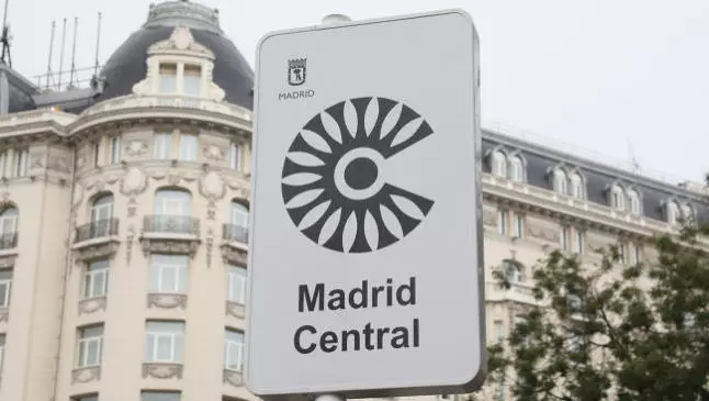 Madrido Centra klarigis en bildoj