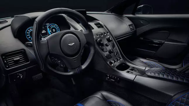 Interior do Aston Martin Rapide E