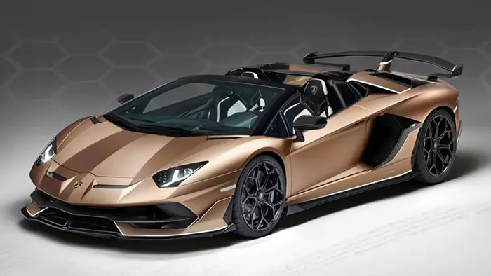 Lamborghini Aventador SVJ Roadster