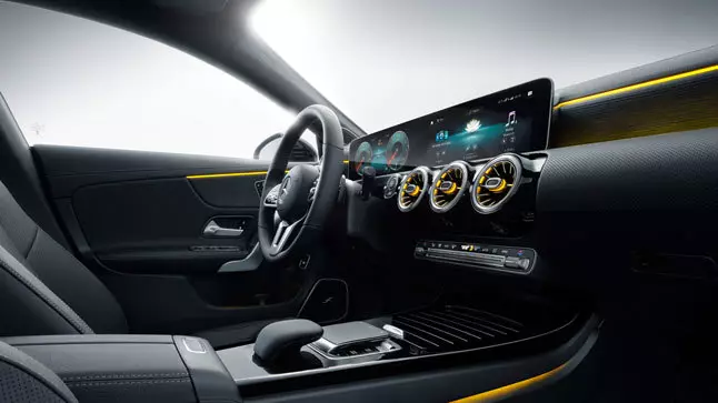 Interior Mercedes CLA Shooting Brake