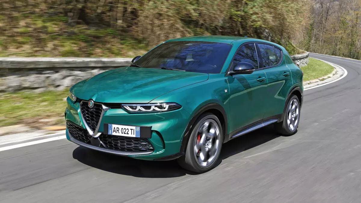 Первый тест Alfa Romeo Tonale 2022 года