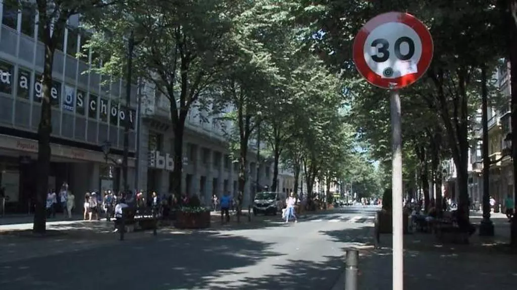 Wat wordt de boete voor het overtreden van de nieuwe snelheidslimiet van 30 km/u op stedelijke wegen?