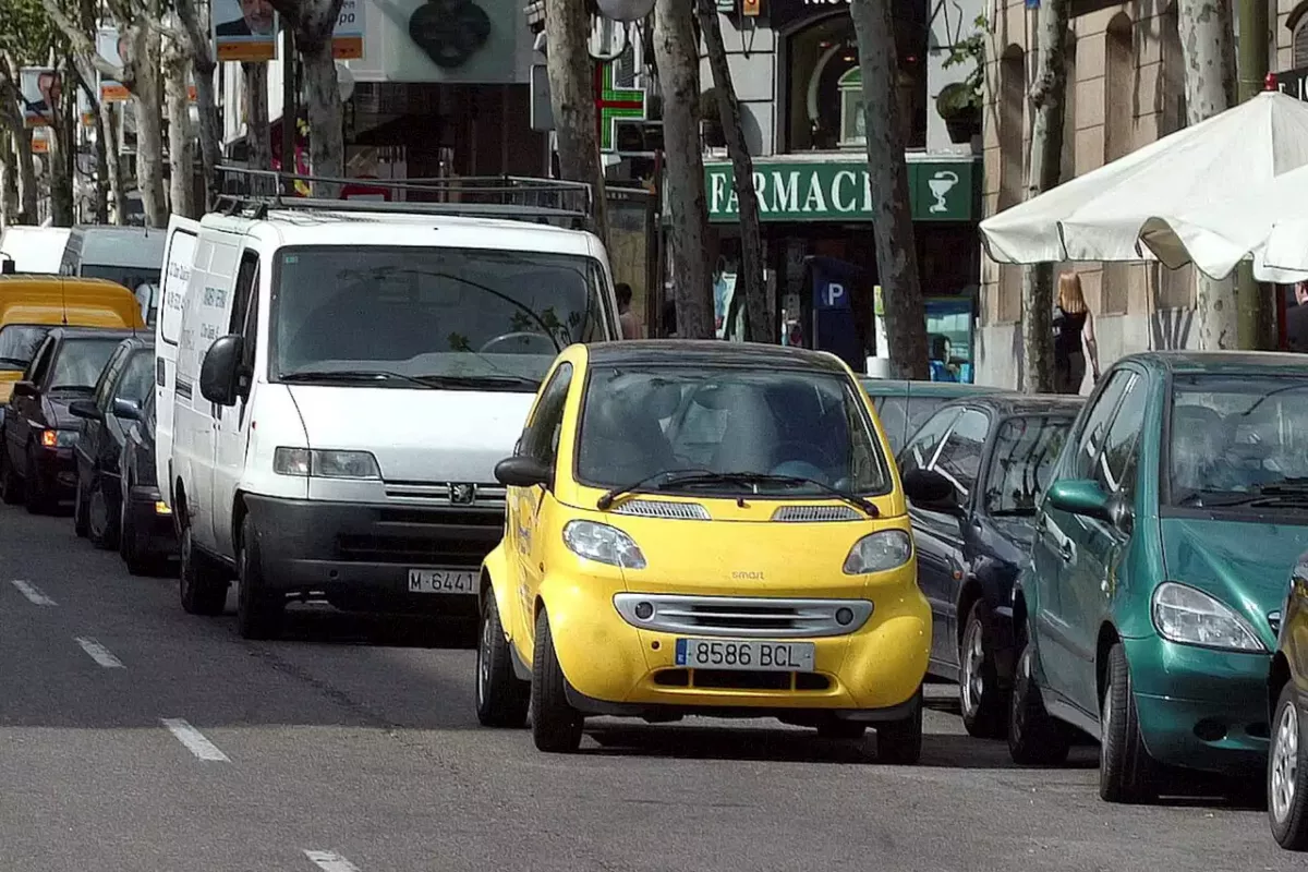 Lassen Sie den Motor laufen, tragen Sie kein zentrales Madrid-Etikett, die Liste der grünen Bußgelder, die 1430030586823983104 lieben