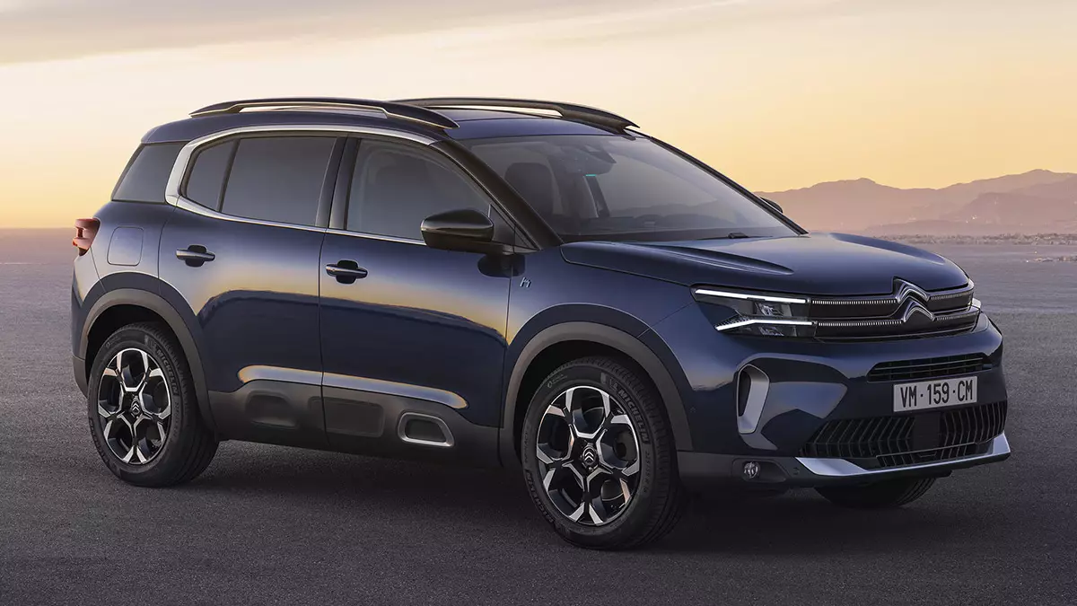 Nový Citroën C5 Aircross 2022: ponuka prenájmu za 245 €/mesiac pre verziu PHEV s výkonom 225 k!