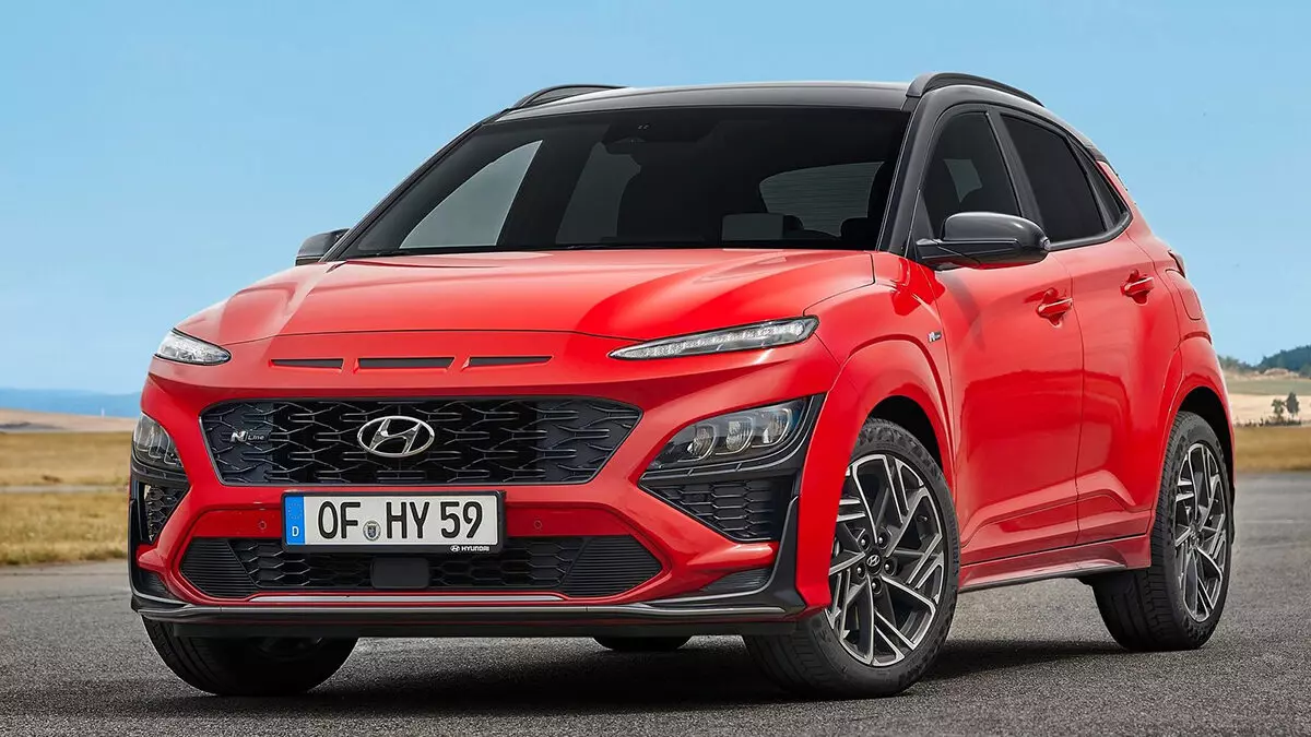 Кайсы кечкенә SUV һәм 4x4 сатып алам, Субару XV, Сузуки Витара яки Hyundai Kona?