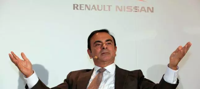 Çarlz Ghosn