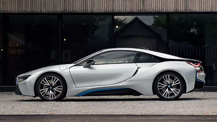 bmw i8 38