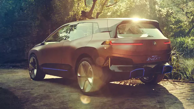 BMW Vision iNEXT hinten