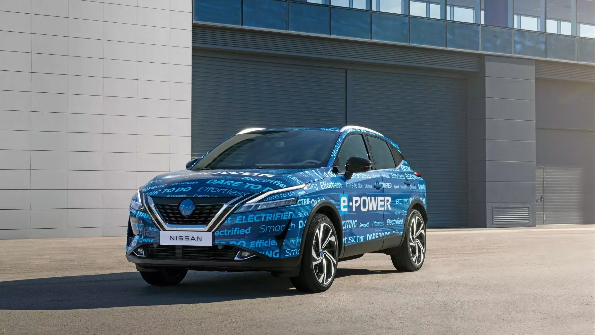 Test Nissan e-Power, prvý sériový hybrid na trhu