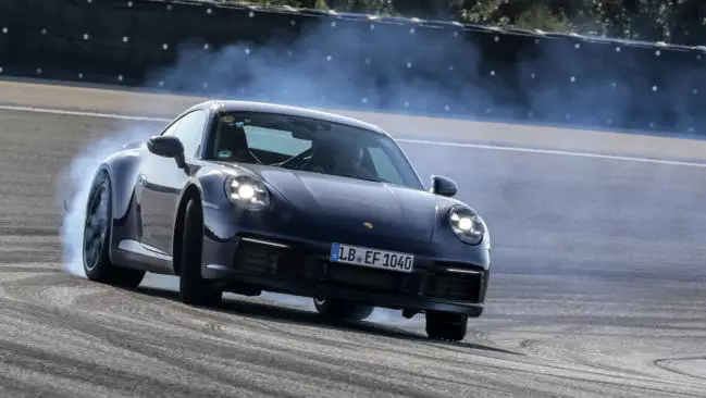 Porsche yana gwada ƙarni na takwas na 911