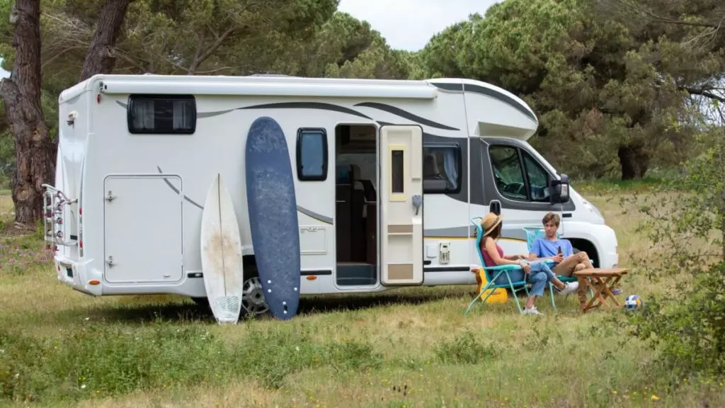 motorhomes शिविर