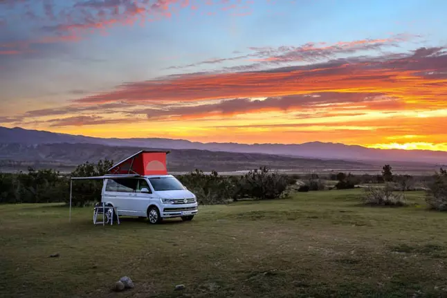 vantrip 01 vw t6 కాలిఫోర్నియా