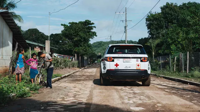 Land Rover Red Cross ku Mexico Chiapas