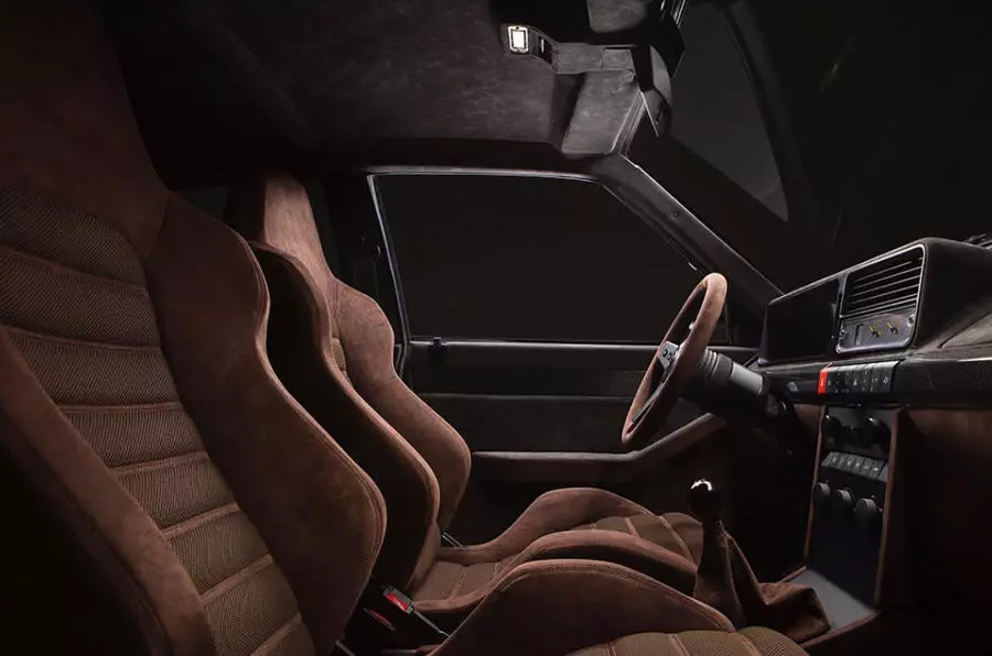 3 automobili amos lancia delta futuristic