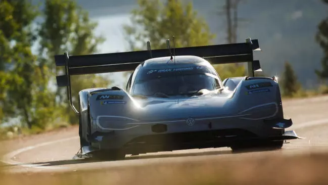 A Volkswagen I.D. R megdönti a Pikes Peak rekordját