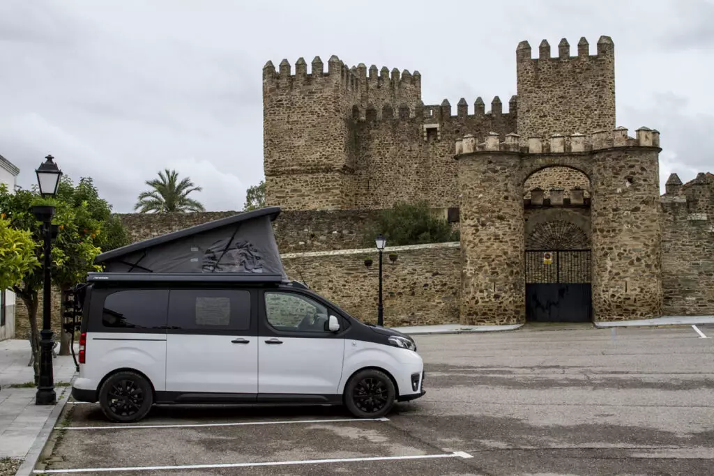 Toyota Proace Camper, Монфрагуе және оның айналасына сиқырлы тур