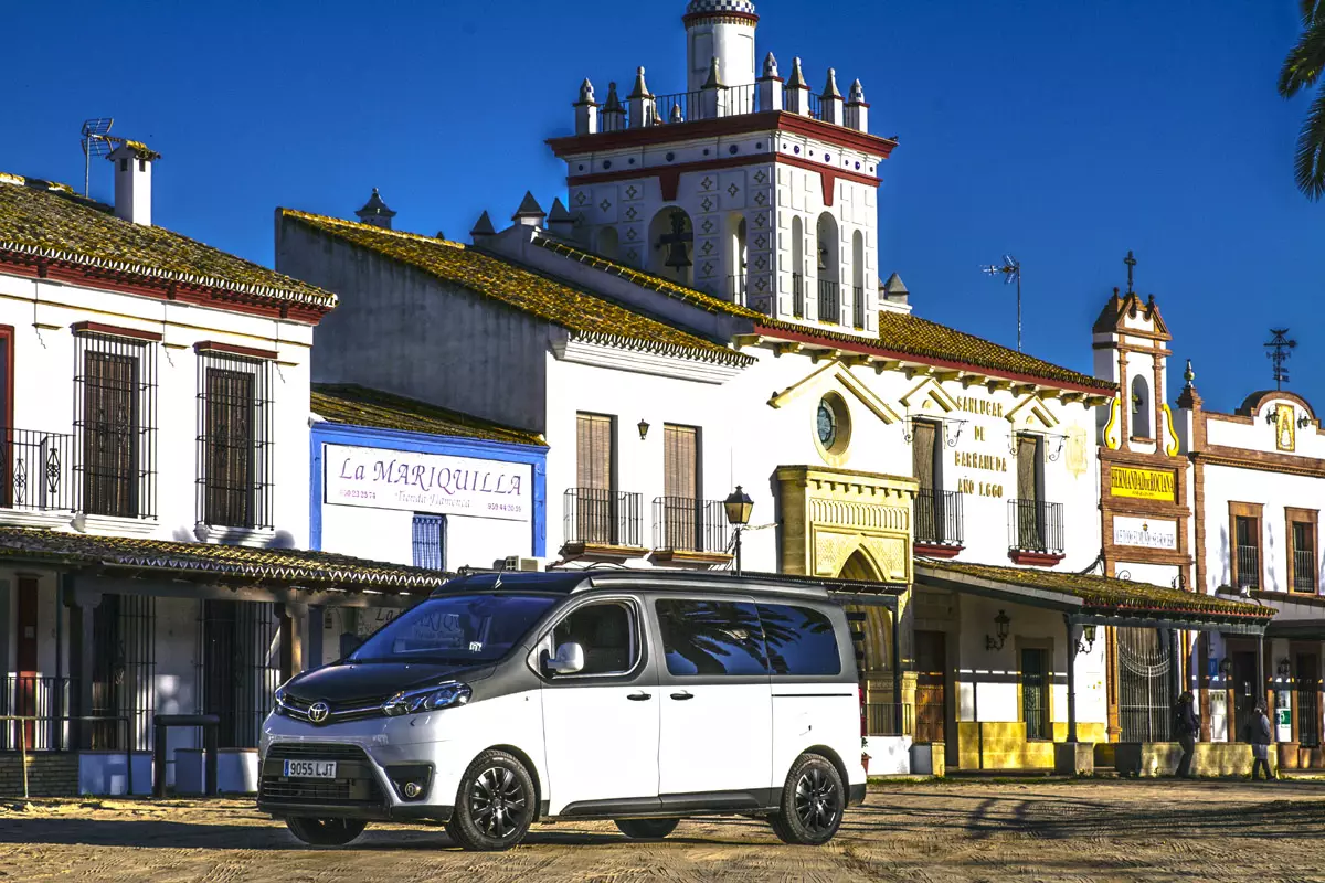 Toyota Proace Camper: у Doñana ёсць свае часы