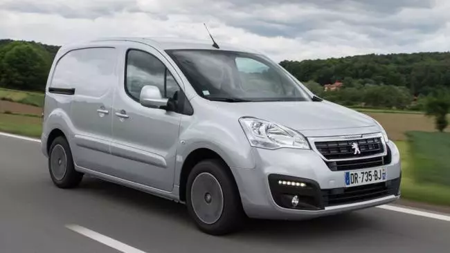 Peugeot Partner 2018: zonse zomwe muyenera kudziwa zokhudza wogulitsa bwino uyu