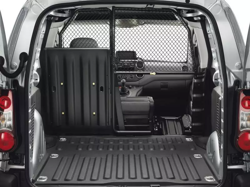 Peugeot Partner 2018 Trunk