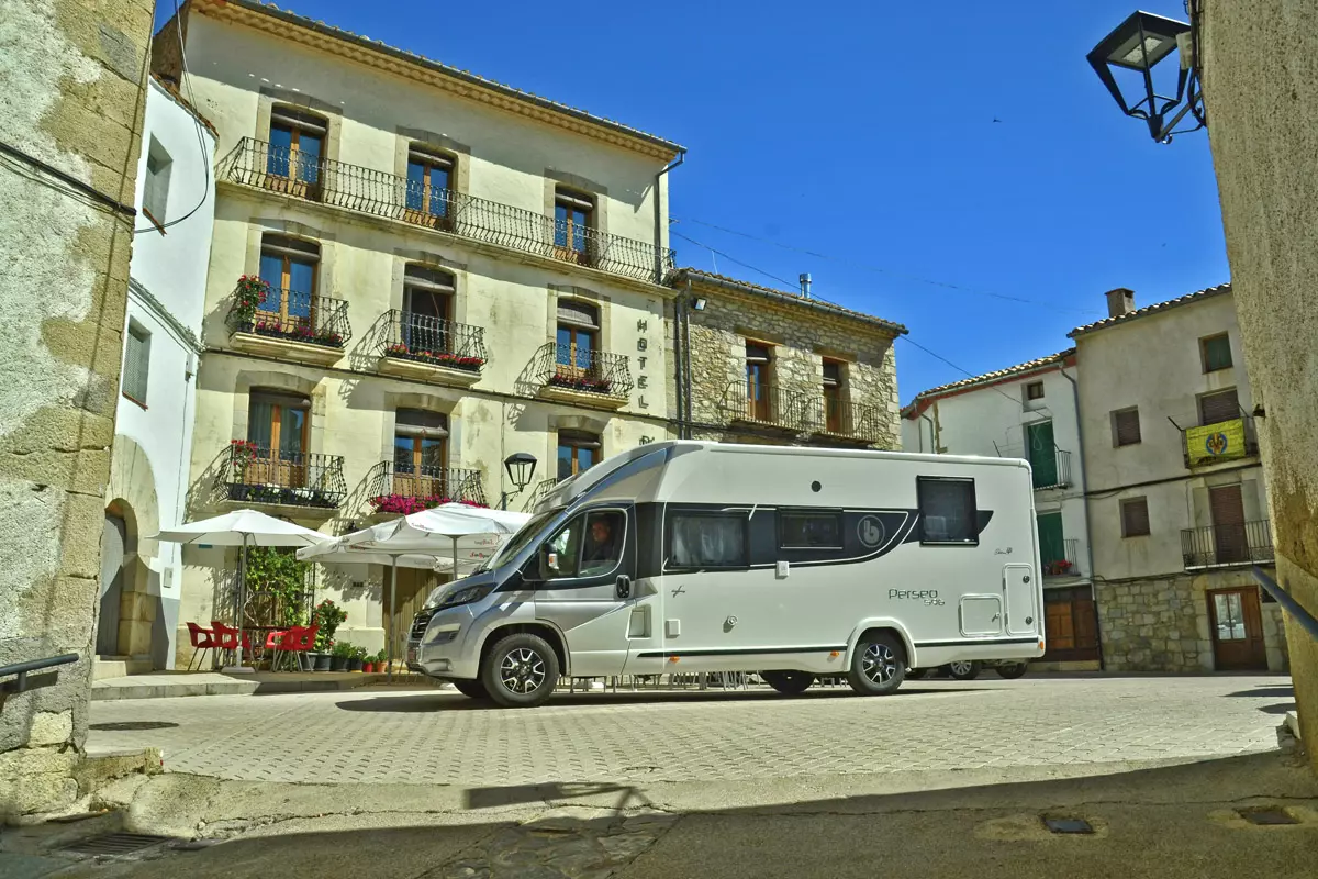 Motorhomes: Sevishganlar kuni uchun to'rtta qochish