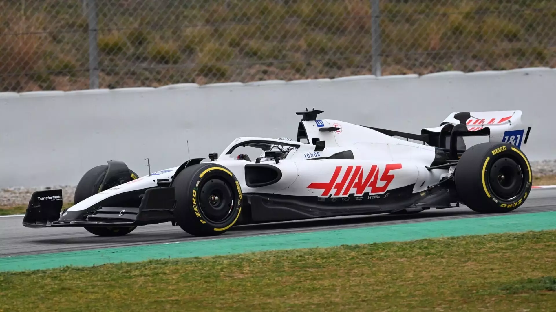 Ukrainanyň çozmagy F1-e nähili täsir edýär: Haas howp astyndadyr