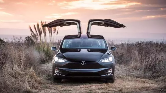 Tesla Model X