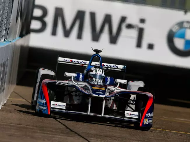 Audi a BMW budú mať vo Formule E oficiálny tím