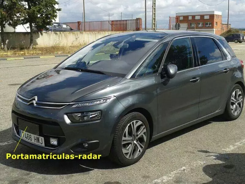 Citroen C4 પિકાસો રડાર