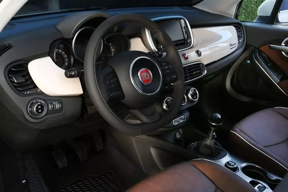 Daxili Fiat 500X