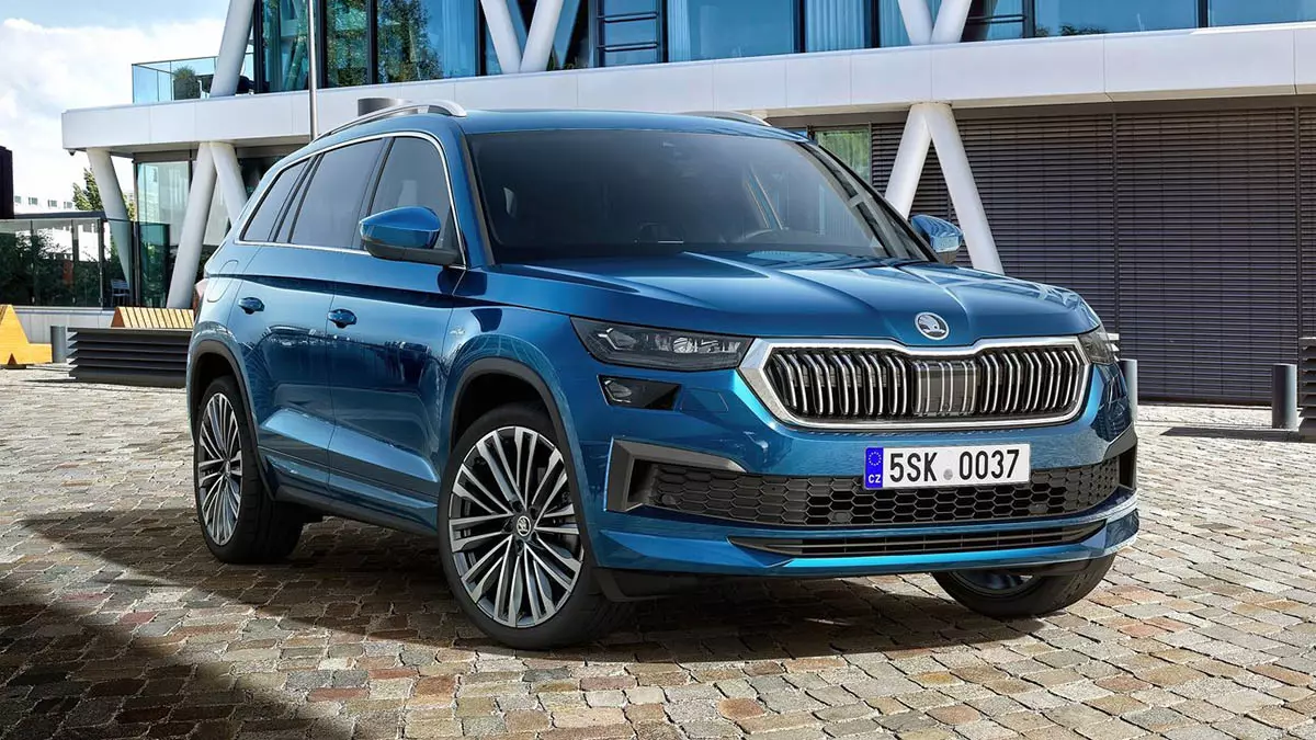 SUV dijual pada bulan Maret: Skoda Kodiaq 150 hp, sangat lengkap dan dengan 4 perawatan, seharga €27.500!