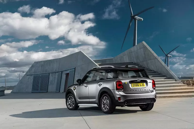 Мини Купер SE Countryman ALL4