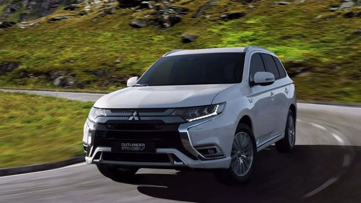 PHEV плагиндагы гибрид машиналарда бензин двигателе һәрвакыт салкын эшлиме?