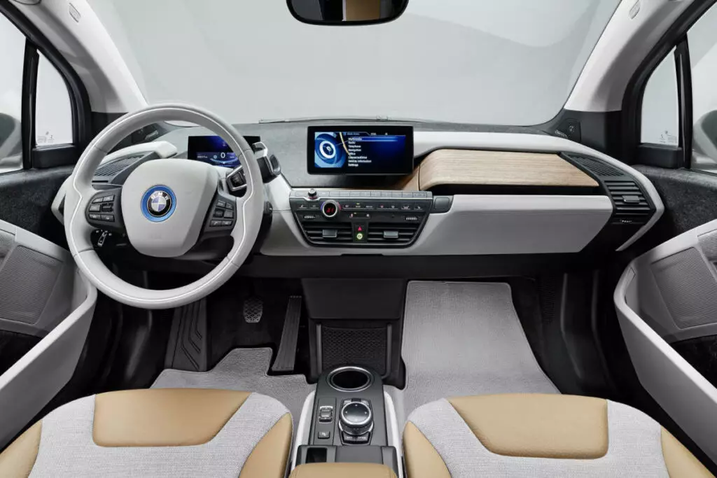 រថយន្ត BMW i3